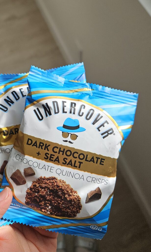 Undercover Chocolate Crispsレビュー｜ユナイテッド航空機内の絶品お菓子、日本でも購入可能！ | アメリカでひっそり ...